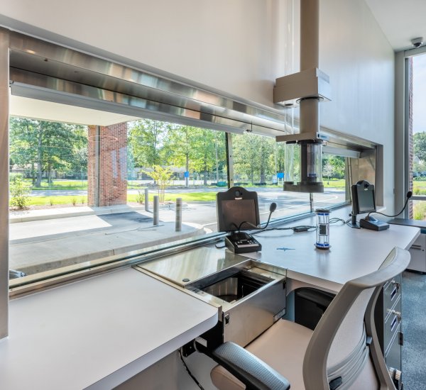 CWS Customer Technology Center | Projects | Choate Construction